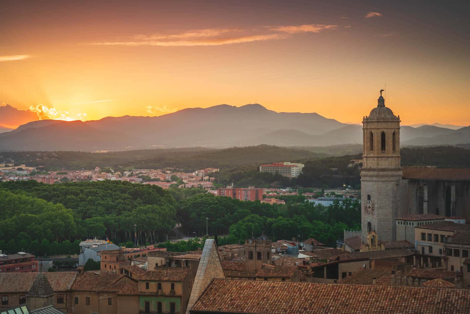 Exploring Spain: A Guide to Its Main Cities